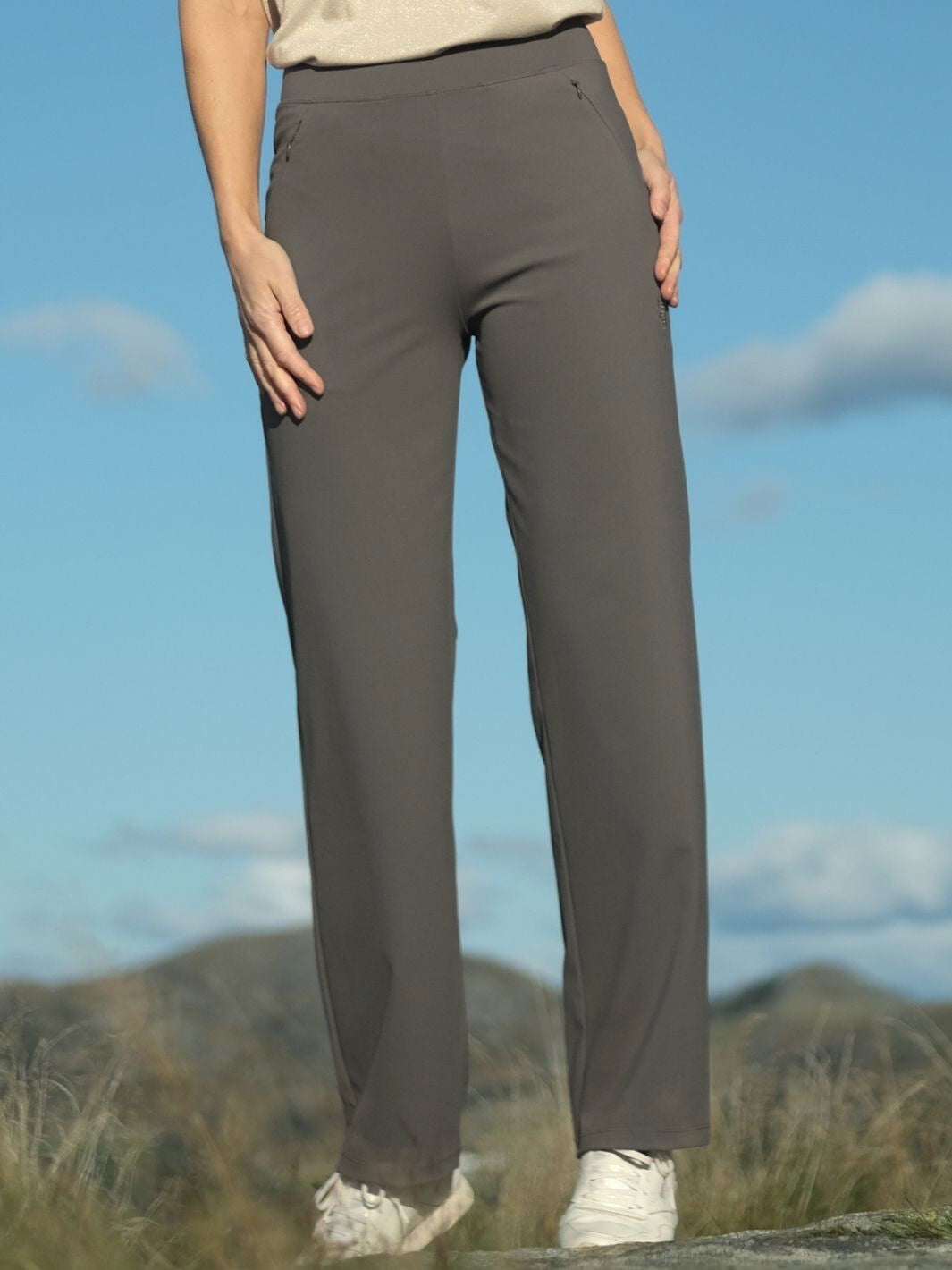 Lule Classic Pant Warm Stone – Heart of Lule DK